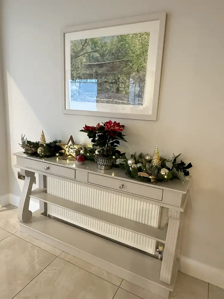 Console Tables Ireland | Customizable Sizes and Stylish Design.